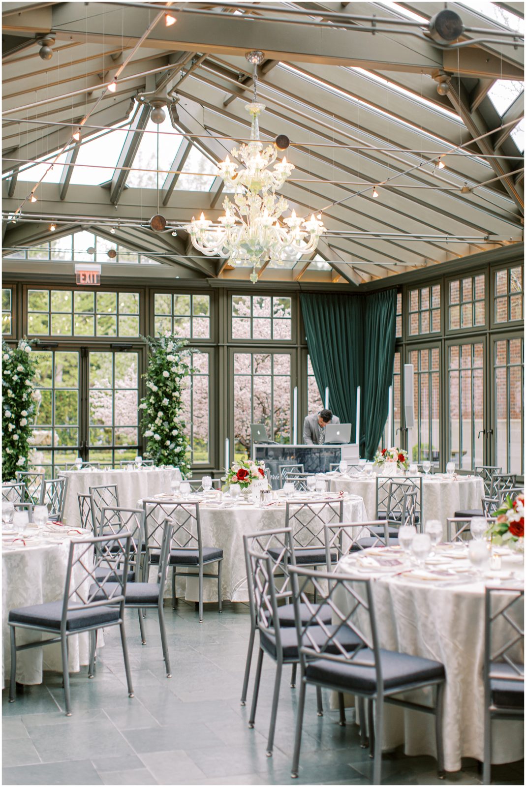 A Complete Guide to the Best Wedding Venues in Michigan