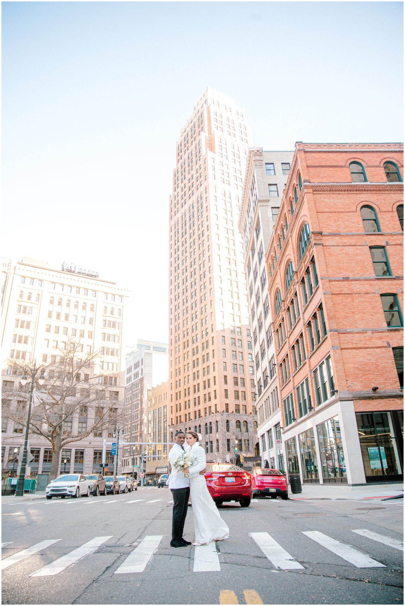 7 Easy & Essential Tips for Outdoor Weddings | Detroit, MI